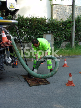 Sand:Oil Interceptor_iStock – Waters Vacuum Truck Service